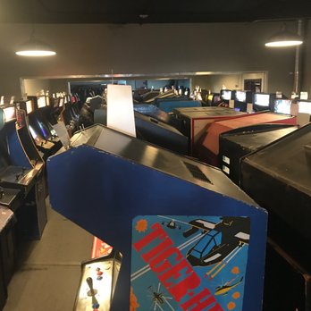 Galloping Ghost Arcade - 116 Photos & 235 Reviews - Arcades - 9415 ...