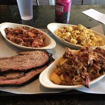 Tank House BBQ and Bar - 1064 Photos & 1193 Reviews - Barbeque - 1925 J ...