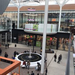 Docks Bruxsel - 17 Photos & 12 Reviews - Shopping Centers - Boulevard ...