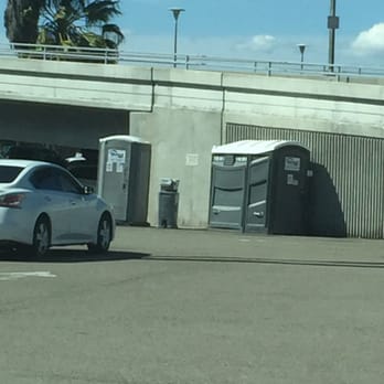 St Louis Airport Cell Phone Parking Lot | semashow.com