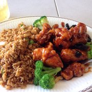 Chi Lin Restaurant - 33 Photos & 27 Reviews - Chinese - 2137 N ...