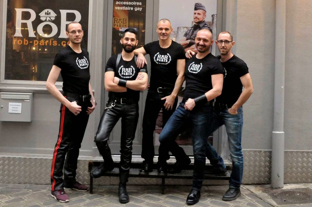 Rob Paris - 8 square Sainte-Croix de la Bretonnerie, Beaubourg, Paris ...