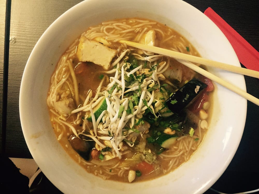 Oh My Pho - 30 Photos & 12 Reviews - Vietnamese - ul. Wilcza 32 ...