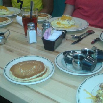 The Magnolia Pancake Haus - 451 Photos & 580 Reviews - Breakfast ...