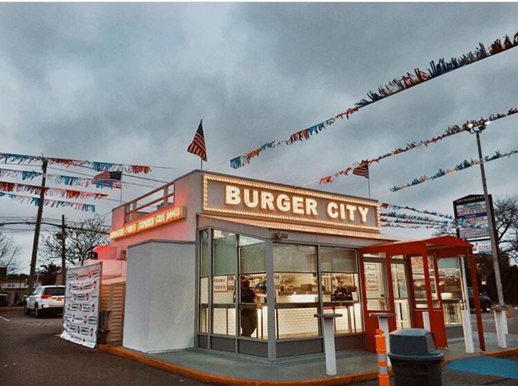 Burger City - 123 Photos & 140 Reviews - Burgers - 1900A Hempstead Tpke ...