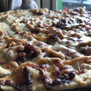 Kaiser’s Pizza & Pub - 64 Photos & 108 Reviews - Pizza - 510 57th St ...