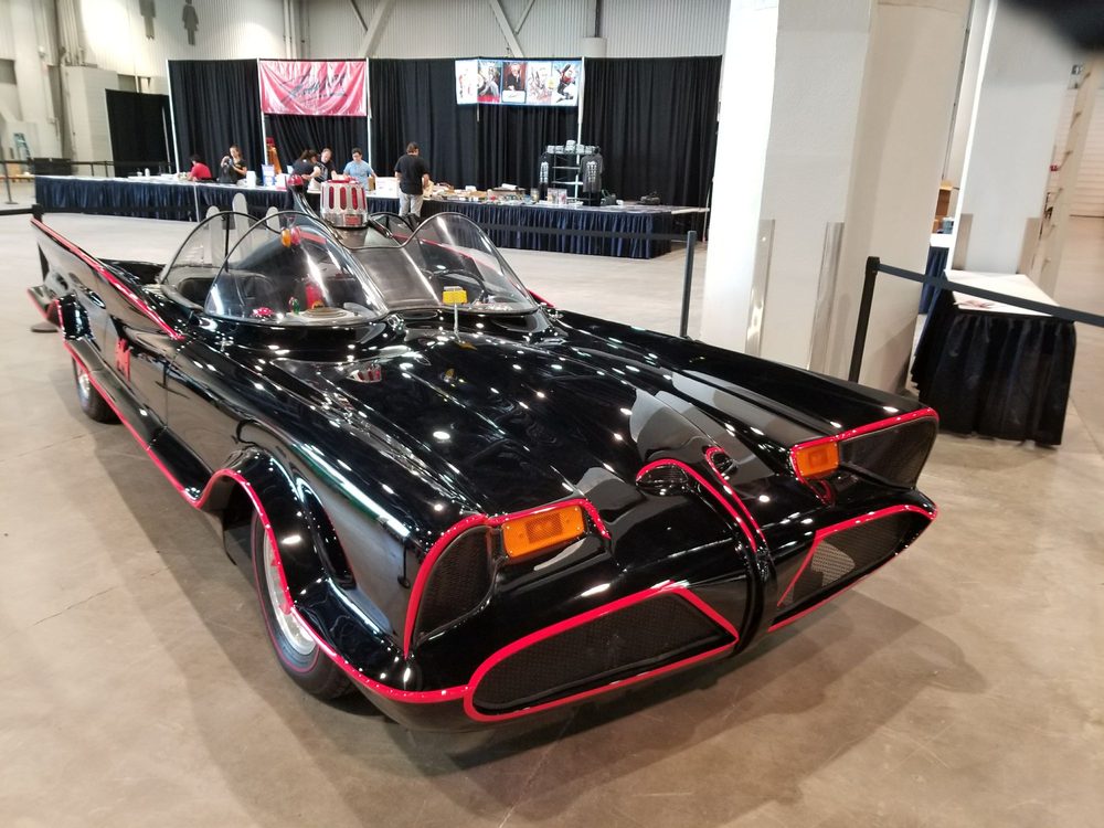 Amazing Las Vegas Comic Con - 110 Photos & 19 Reviews - Comic Books ...