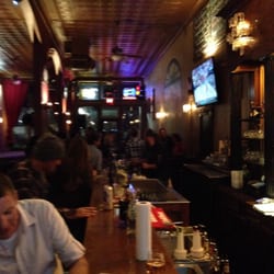 Four Quarter Bar - 18 Photos & 24 Reviews - Sports Bars - 415 Main St ...