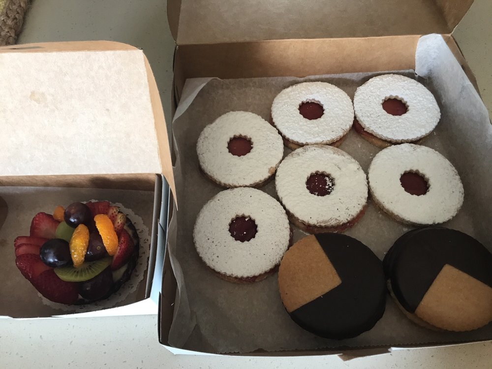 The Stone Hearth Bakery - 11 Photos & 33 Reviews - Bakeries - 138 N ...