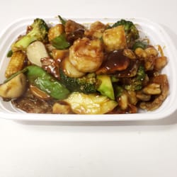 Red Apple - 25 Photos & 18 Reviews - Thai - 4350 Hwy 22, Mandeville, LA ...