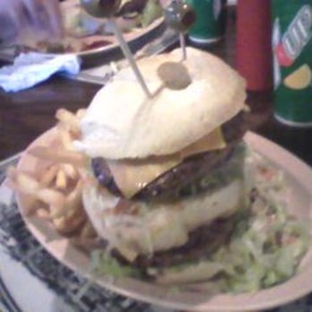 Middlegate Station - 77 Photos & 32 Reviews - American (Traditional ...