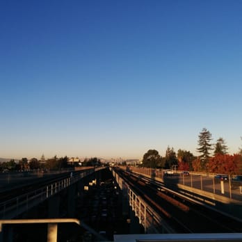 BART - Rockridge Station - 66 Photos & 78 Reviews - Metro Stations ...
