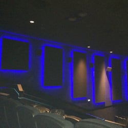 Showcase Cinema de Lux - 11 Photos & 33 Reviews - Cinema - Glass House ...