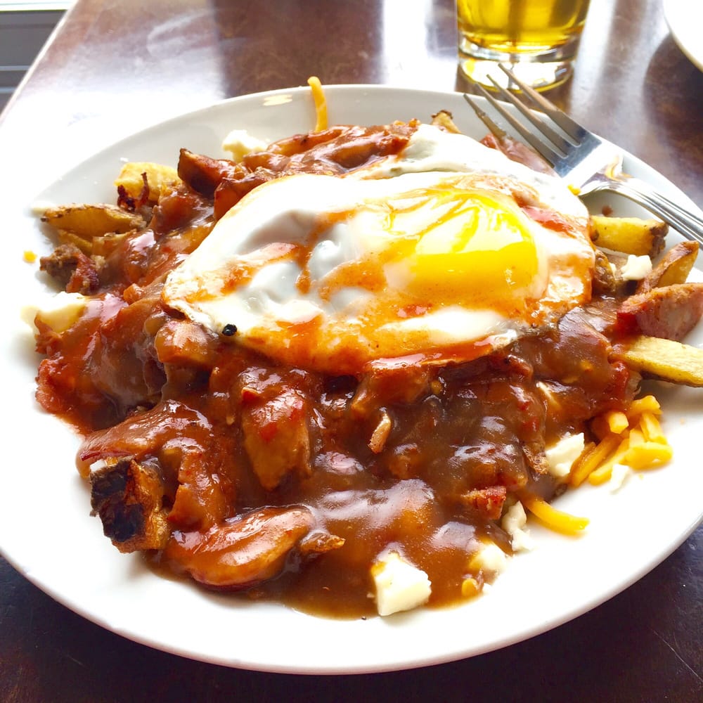 Poutineville - 152 Photos & 100 Reviews - Poutineries - 1348 Rue ...