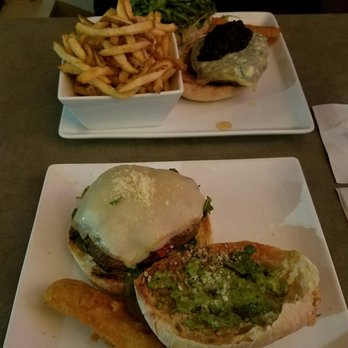 Square Burger - 257 Photos & 457 Reviews - Burgers - 115 N Kentucky St ...