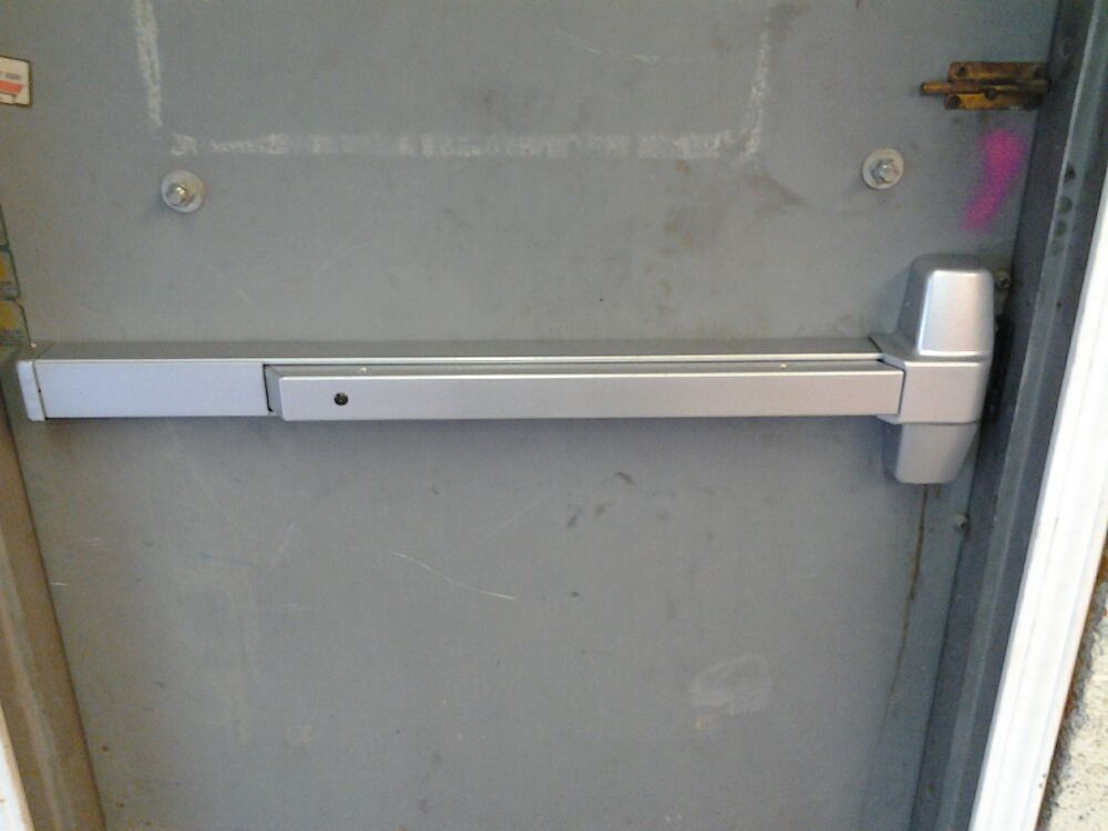 Locke Locksmith - 19 Photos - Keys & Locksmiths - 16001 Legacy Rd ...