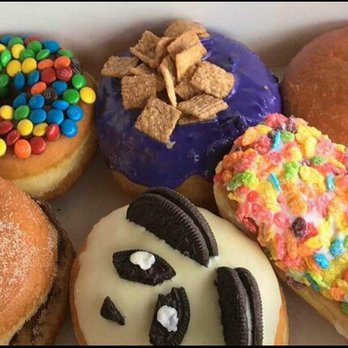 California Donuts - 4070 Photos & 1973 Reviews - Bakeries - 3540 W 3rd ...