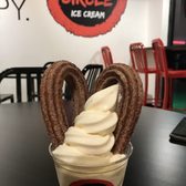 Red Circle Ice Cream - 457 Photos & 199 Reviews - Ice Cream & Frozen ...