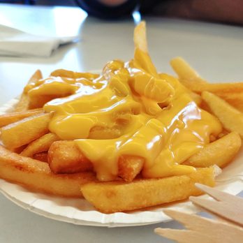 Rutt’s Hut - 647 Photos & 1000 Reviews - Hot Dogs - 417 River Rd ...