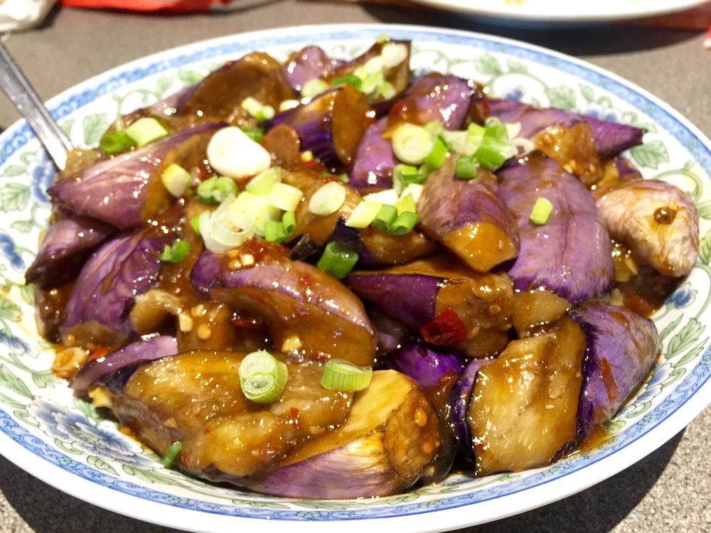 Hunan Delight - 53 Photos & 117 Reviews - Chinese - 18220 Village ...