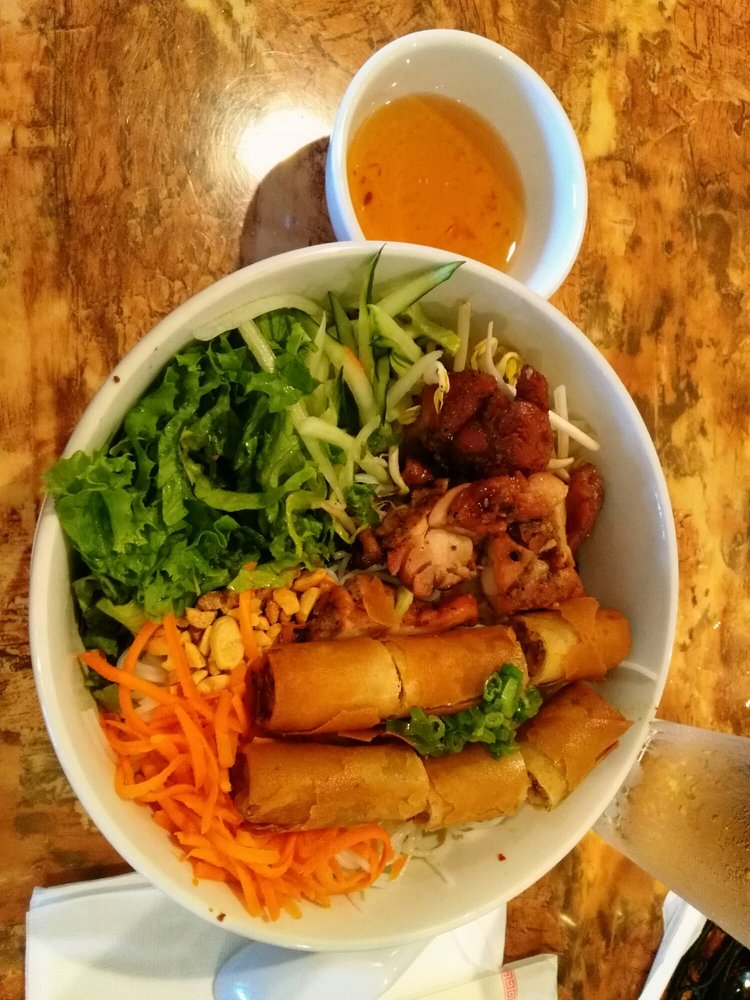 Pho Duyen Mai - 27 Photos - Vietnamese - 5375 Kearny Villa Rd, Kearny ...