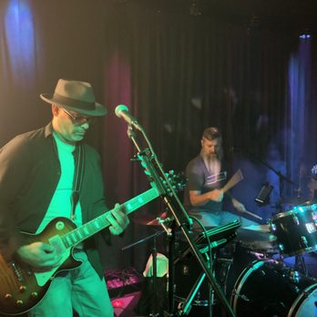 Retro Junkie - 71 Photos & 61 Reviews - Cocktail Bars - 2112 N Main St ...