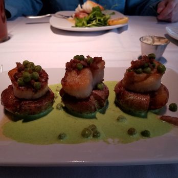 Bonny and Read - 76 Photos & 80 Reviews - Seafood - 101 N Tejon St ...