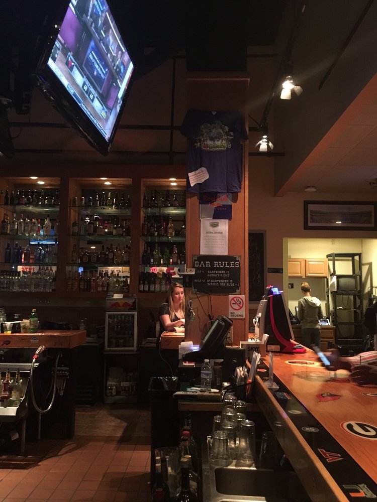 A J Gators Grille & Sports Bar - 35 Photos & 16 Reviews - Sports Bars ...