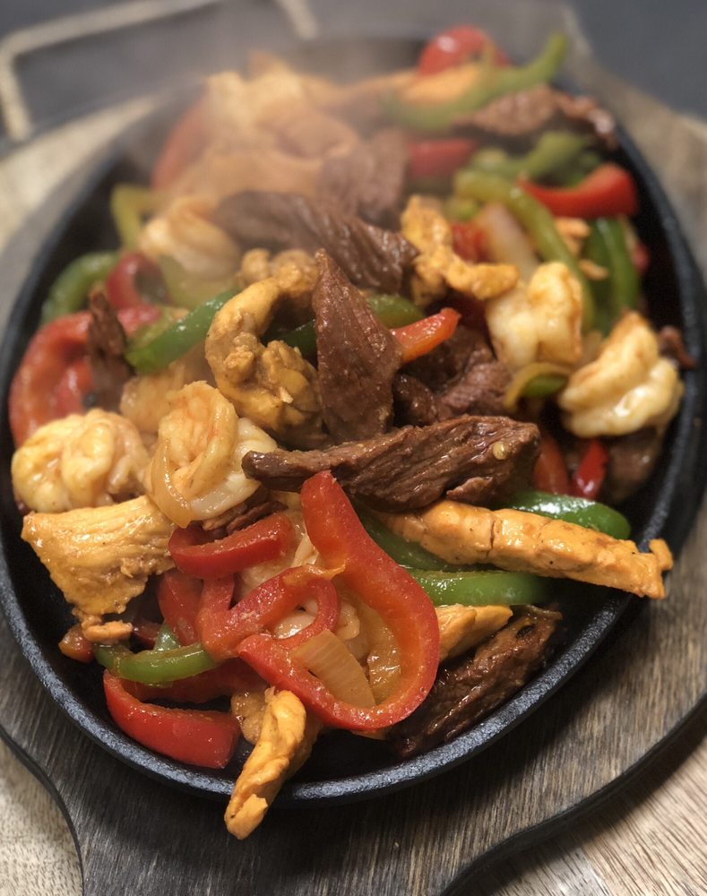 Mariscos El Chaka - 132 Photos & 89 Reviews - Seafood - 12174 Hesperia ...