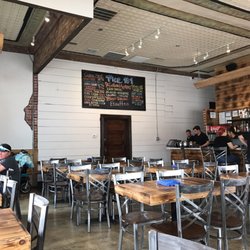 Pier 101 - 121 Photos & 189 Reviews - Seafood - 101 S Fannin St ...