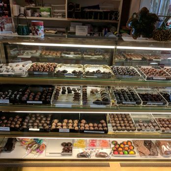 Chocolate Smiles Candy Factory & Gift Shoppe - 26 Photos & 21 Reviews ...