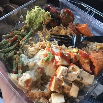 Fresh Kitchen - 66 Photos & 40 Reviews - American (New) - 4616 W ...