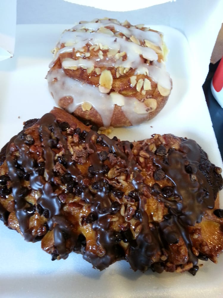 Deerfields Bakery - 79 Photos - Bakeries - Buffalo Grove, IL, United ...