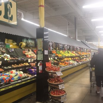 Food 4 Less - 47 Photos & 43 Reviews - Grocery - 2230 Biddle Rd ...