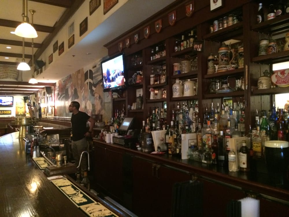 Cornwall’s - 27 Photos & 204 Reviews - Pubs - 654 Beacon St, Boston, MA ...