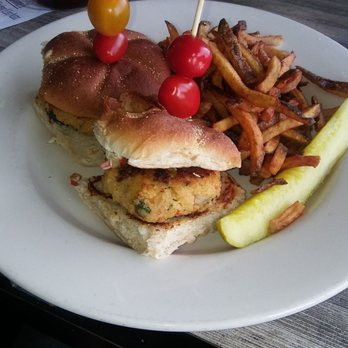 The Dockside Bar & Grill - 2019 All You Need to Know BEFORE You Go ...