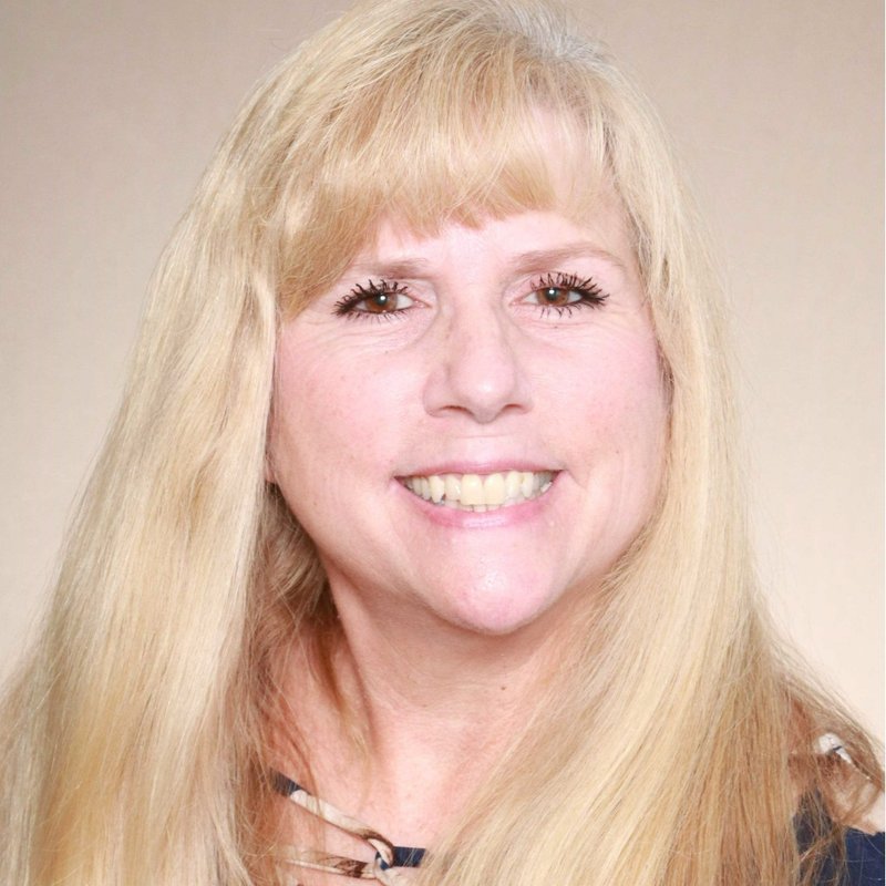 ANGELA JOHNSON - CENTURY 21 AMERISOUTH - Contact Agent - 11 Photos ...