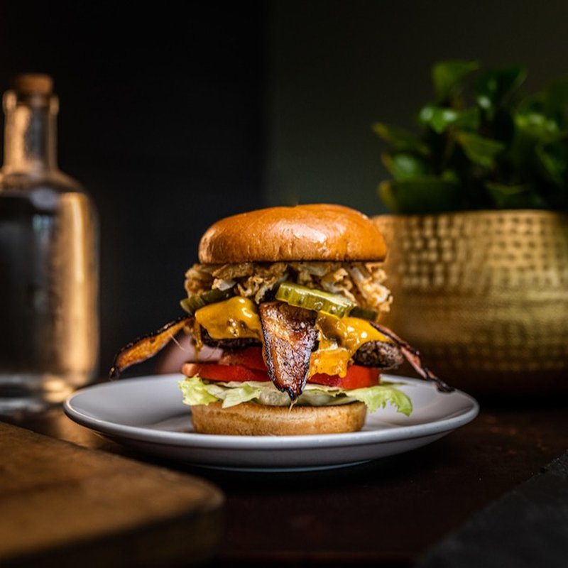 OAK 36 BAR & KITCHEN - 145 Photos & 95 Reviews - 5500 Abercorn St ...