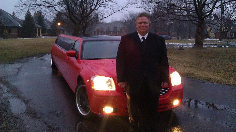 Lavdas Limousines - 15 Reviews - Transportation - 28880 Lorna Ave ...